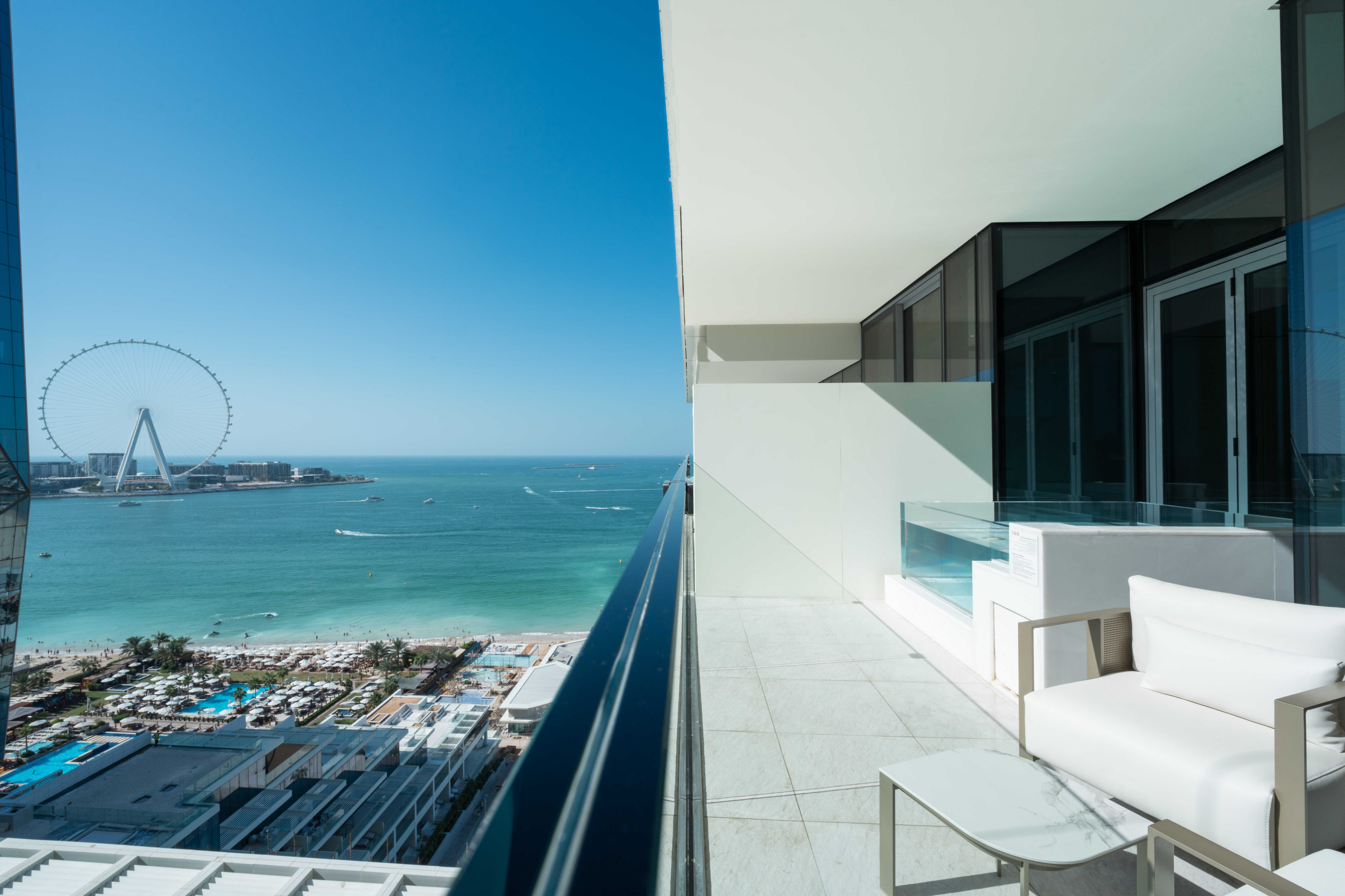 2-ZIMMER | SKYLINE-SUITE MIT POOL - FIVE LUXE JBR
