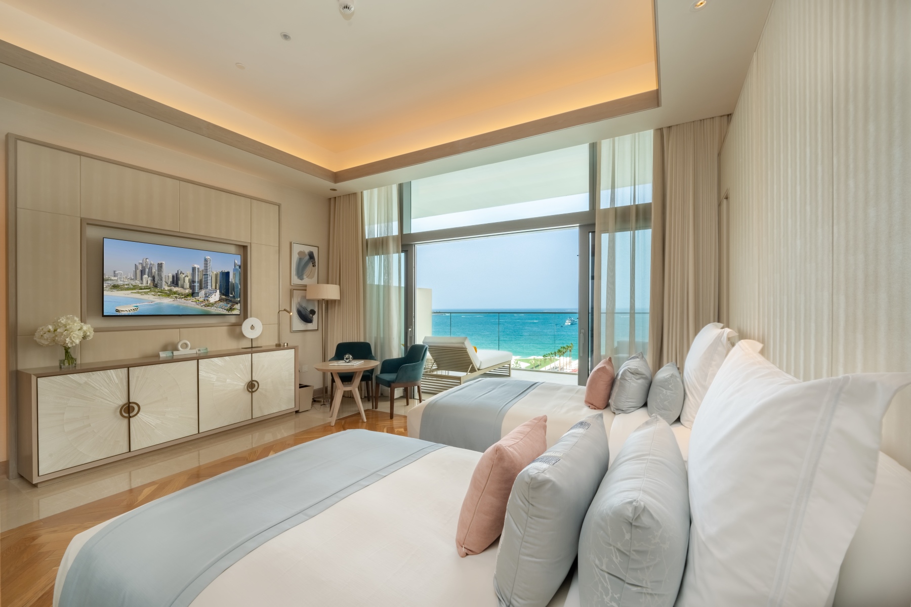 Luxe Sea View | Twin Beds | FIVE Luxe